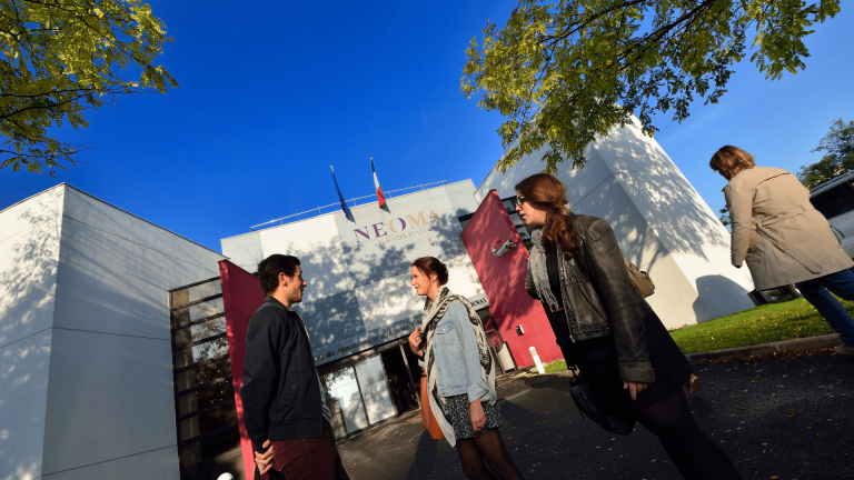 NEOMA et Provale Formation s’associent et développent un cursus pour la ...