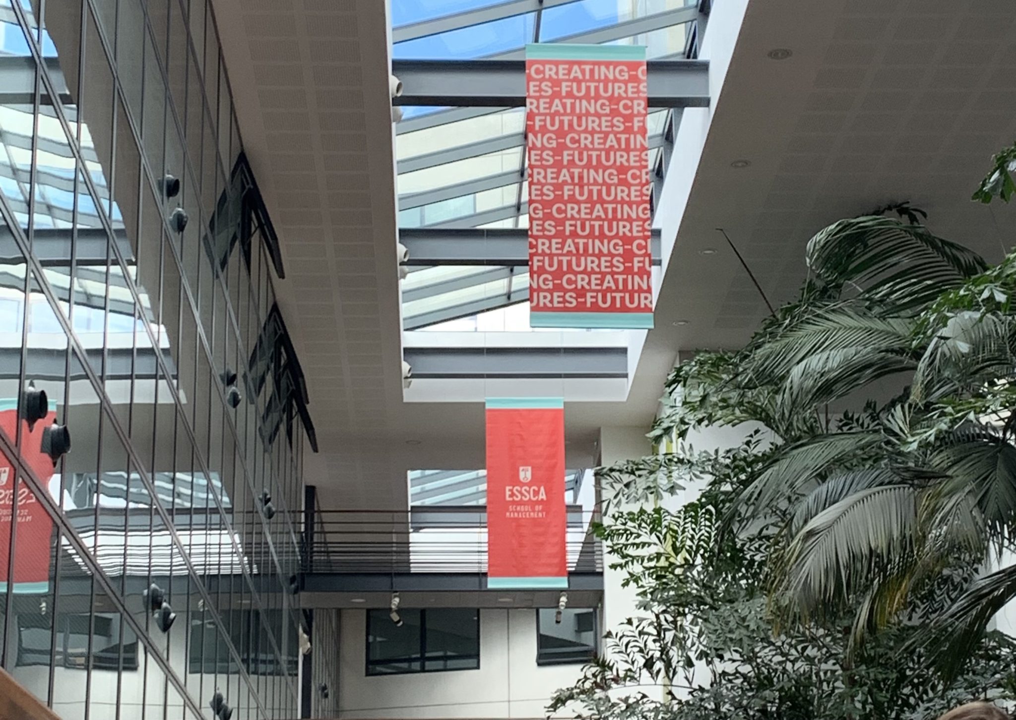 ESSCA Knowledge : la plateforme pour découvrir les travaux de recherche de l’école - Objectif AST